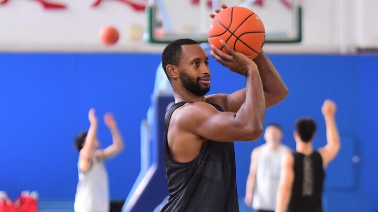 CBA Finals MVP Kyle Fogg Reflects on Success and Looks Ahead to 2024-25 Season - Khabar Asia