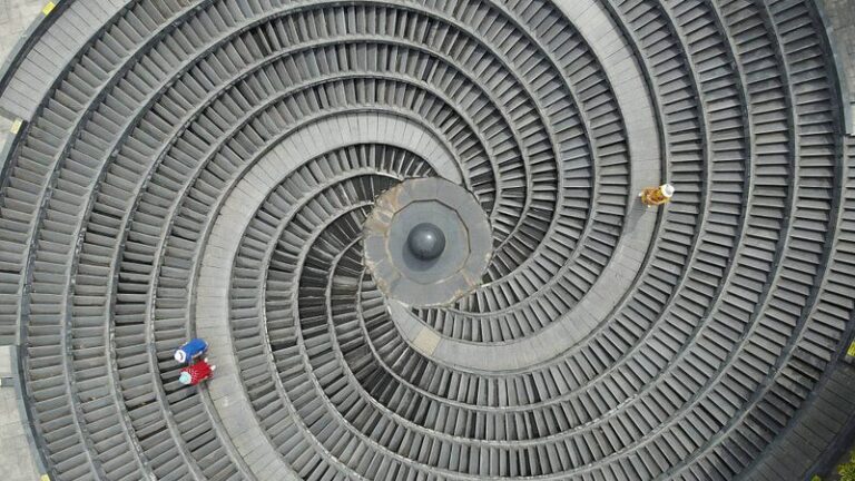 Celebrating Pi Day: China’s Iconic Circular Architecture - Khabar Asia