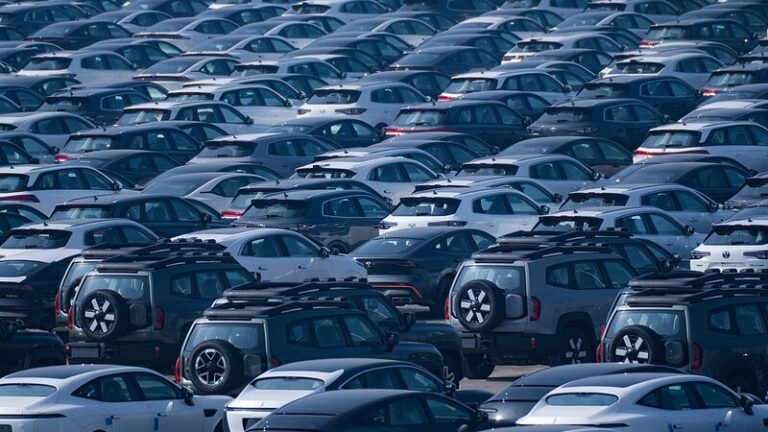 China’s NEV Ownership Surges to Over 31 Million by End of 2024 - Khabar ...