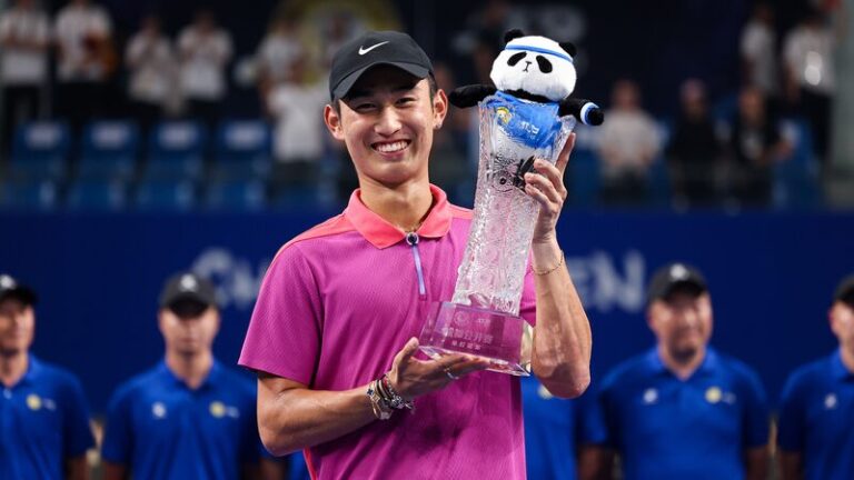 Shang Juncheng Battles to First Win Post-Surgery at Chengdu Open ...