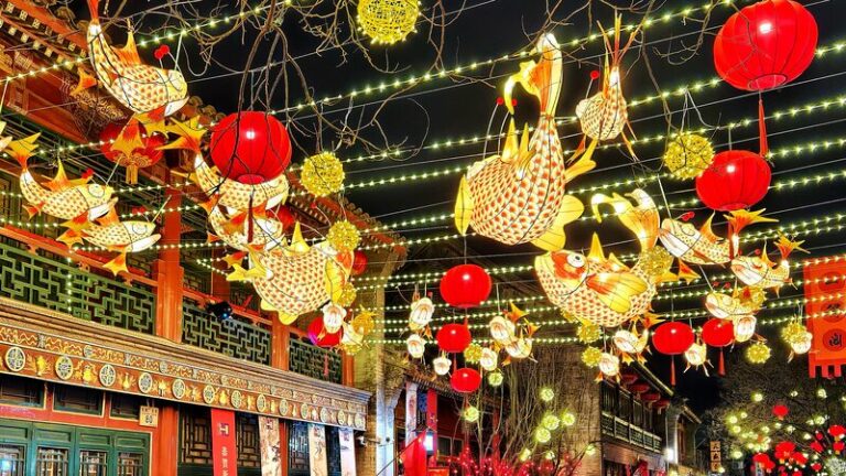 Lucky Lanterns Light Up Beijing’s Central Axis for Chinese New Year ...