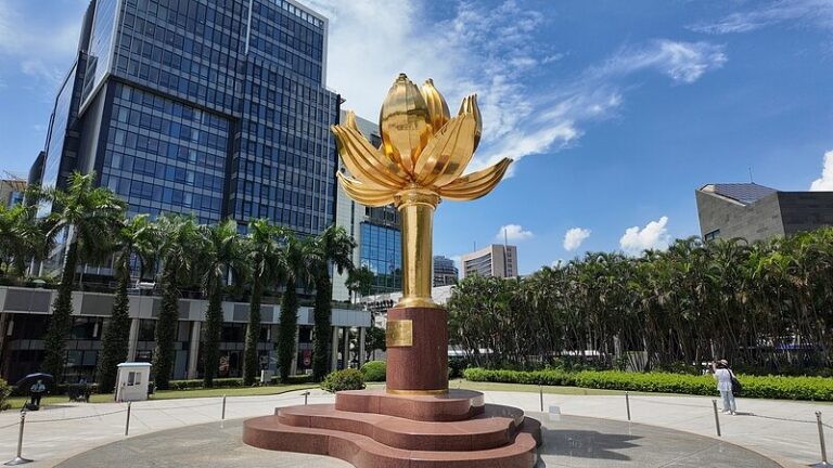 President Xi Jinping Attends 25th Anniversary Gala in Macao - Khabar Asia