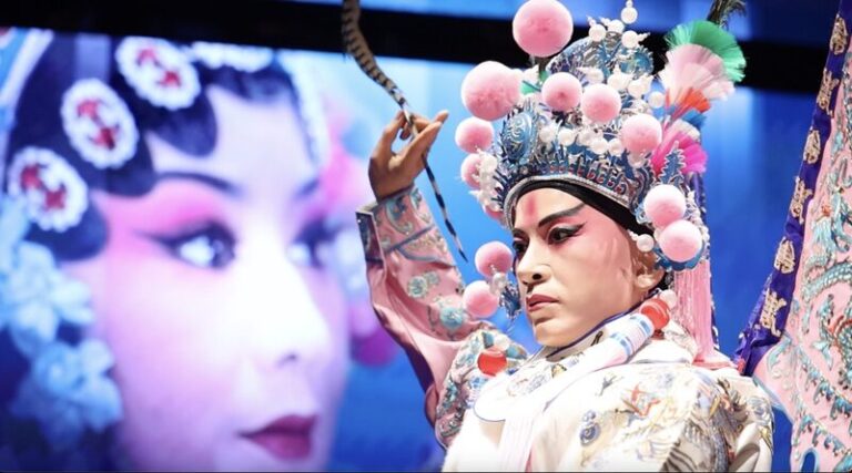 Qinqiang Opera: An Ancient Chinese Art Still Resonating Today - Khabar Asia