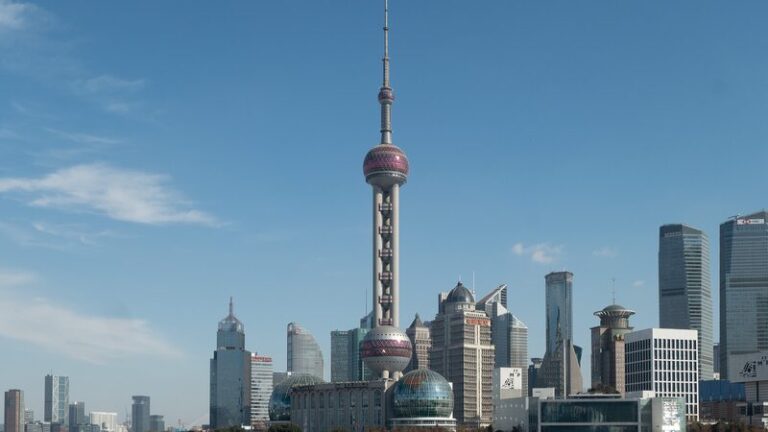 China Charts Path to Stable Economic Growth by 2025 - Khabar Asia