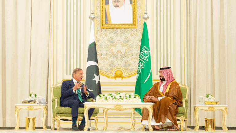 Saudi Arabia, Pakistan Forge Strategic Defense Pact to Bolster Regional ...