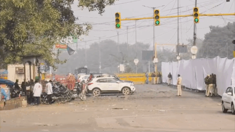 Deadly Car Blast Near Delhi’s Red Fort Kills 13, Area Locked Down ...