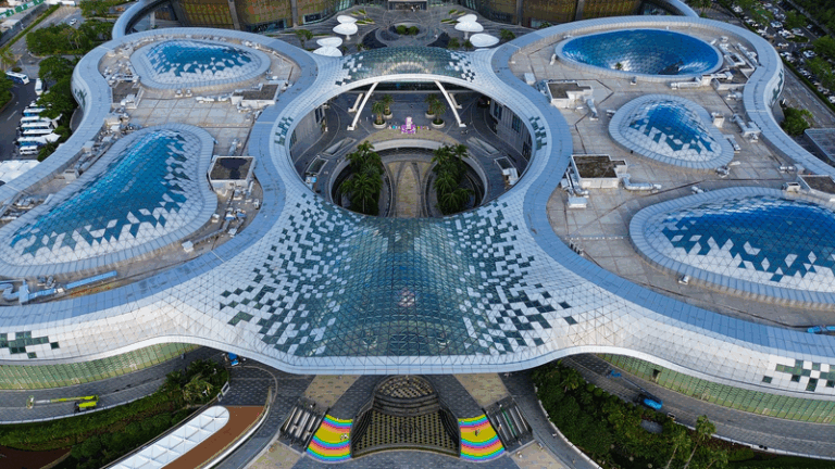 Hainan’s Customs Closure Reshapes Regional Dynamics - Khabar Asia